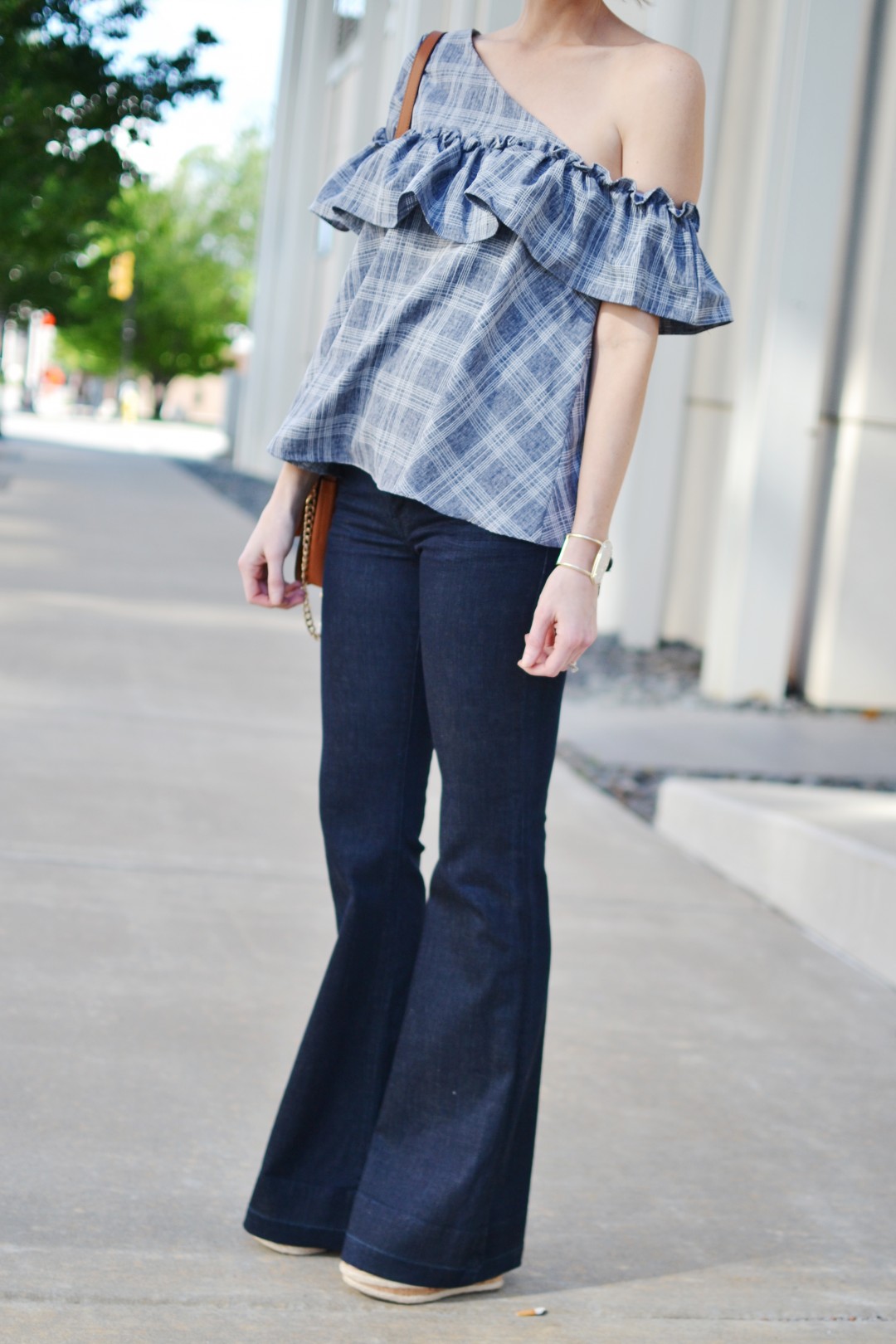 One Shoulder - Straight A Style