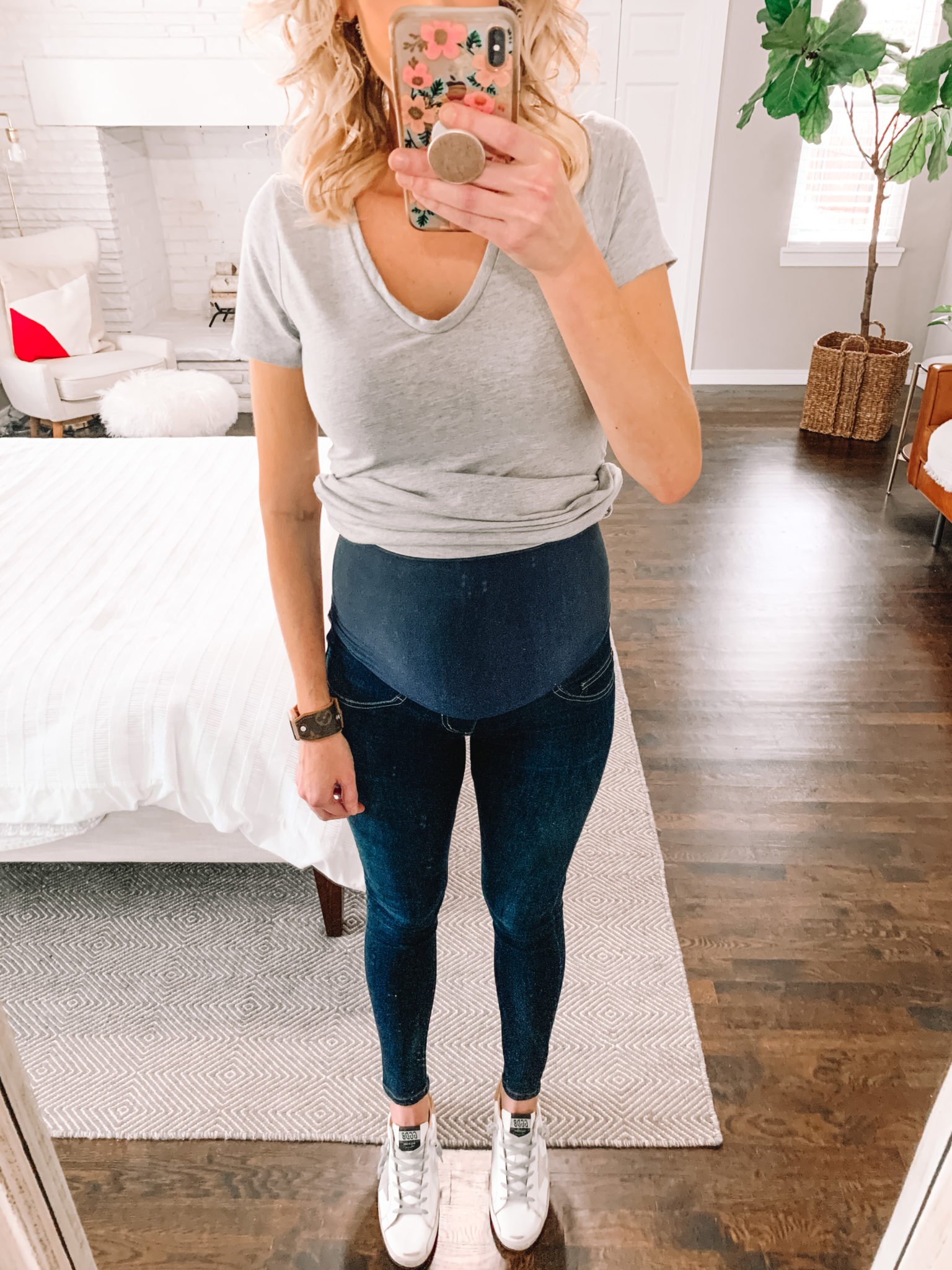 Ultimate Maternity Jeans Review - The Best Maternity Jeans - Straight A ...