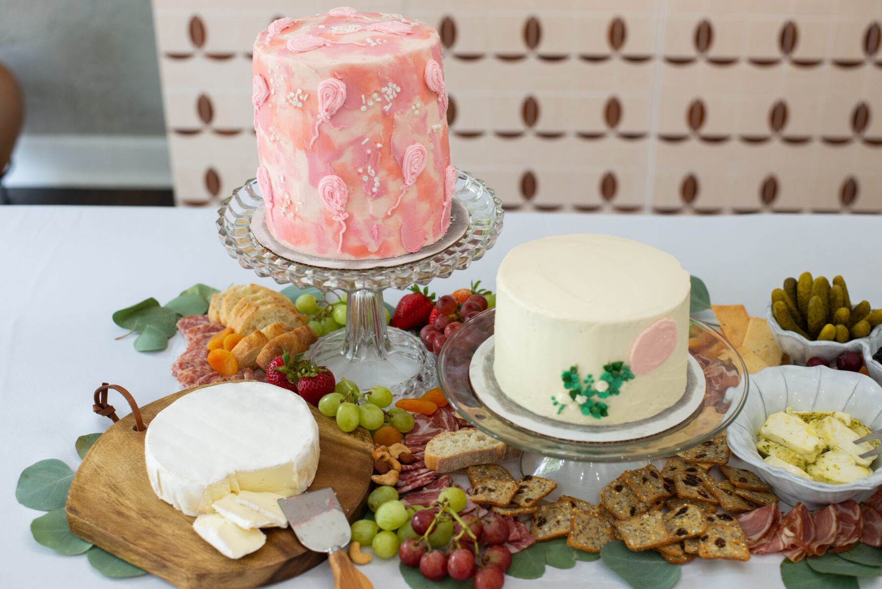 cakes 2 - Straight A Style