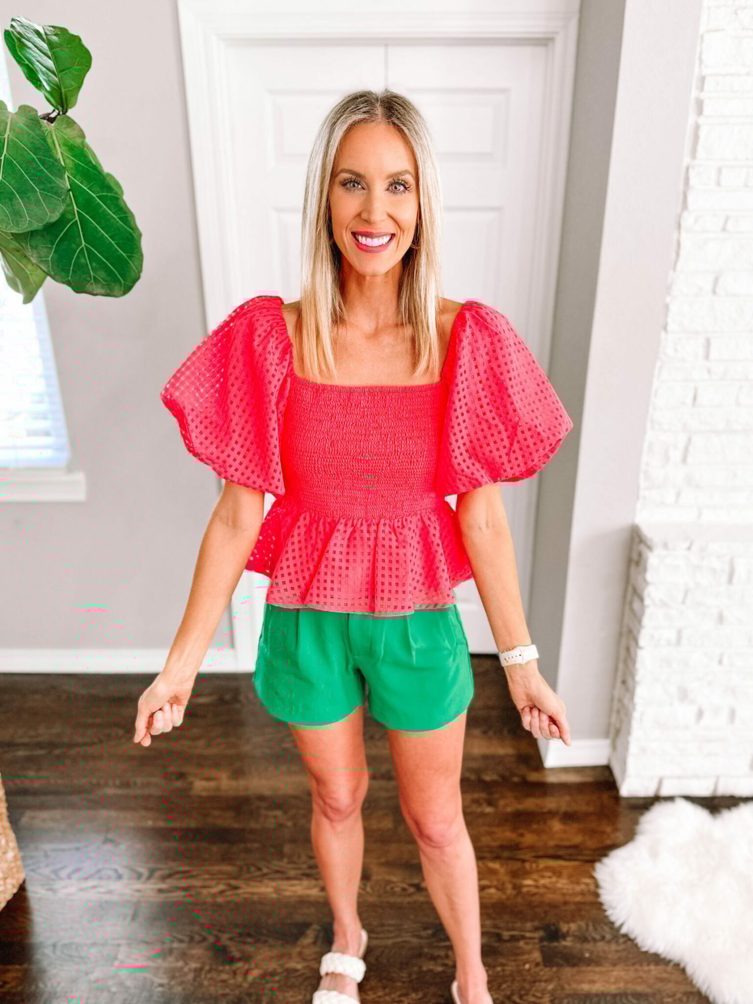 8 Bold Outfit Color Combinations To Try - Straight A Style